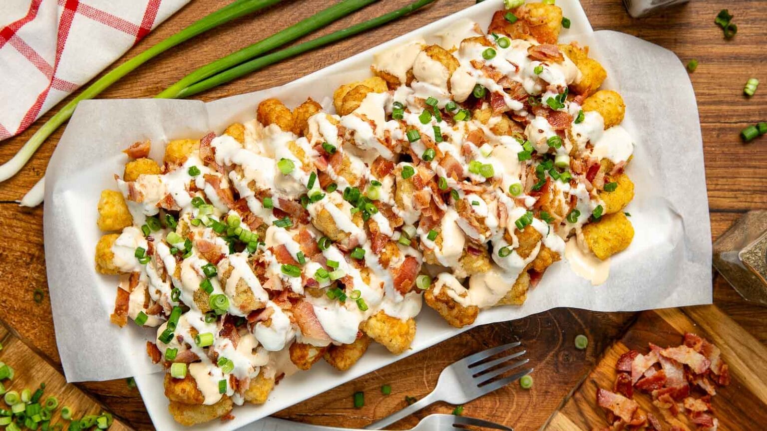 Loaded Tater Tots (Easy Party Snack or Side Dish)