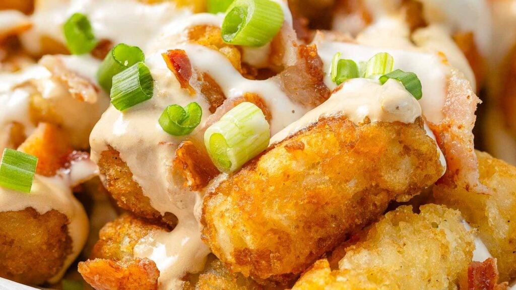 Loaded Tater Tots (Easy Party Snack or Side Dish)